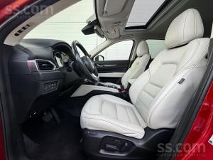 Red Mazda CX-5 2019 in Riga, with an engine capacity of 2.20 L and mileage of 0 thousand km for 17490 €, photo 17 on AUTOMOTO.COM.LV
