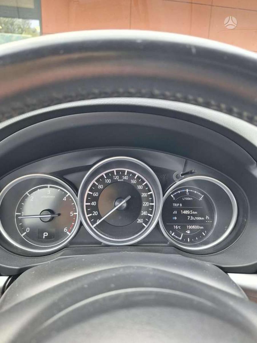 Red Mazda CX-5 2019 in Klaipeda, with an engine capacity of 2.19 L and mileage of 191 thousand km for 16000 €, photo 7 on AUTOMOTO.COM.LV