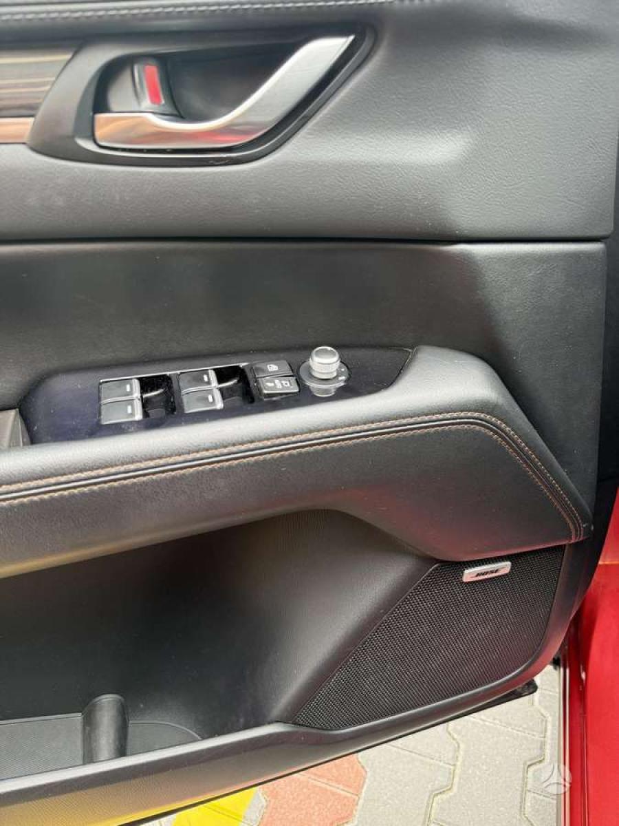 Red Mazda CX-5 2019 in Vilnius, with an engine capacity of 2.19 L and mileage of 144 thousand km for 15999 €, photo 11 on AUTOMOTO.COM.LV