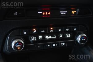 Красный Мазда СХ-5 2020 в Рига, объемом двигателя 2.00 л и пробегом 66 тыс. км за 19590 €, фото 17 на AUTOMOTO.COM.LV