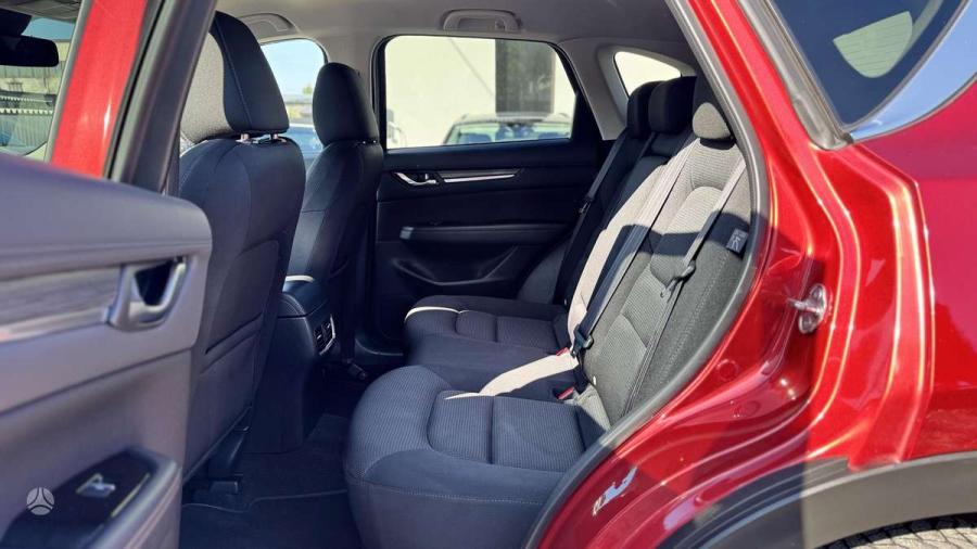 Sarkans Mazda CX-5 2020 Telšiai, ar dzinēja tilpumu 2.19 L un nobraukumu 238 tūkst. km par 16800 €, foto 19 vietnē AUTOMOTO.COM.LV