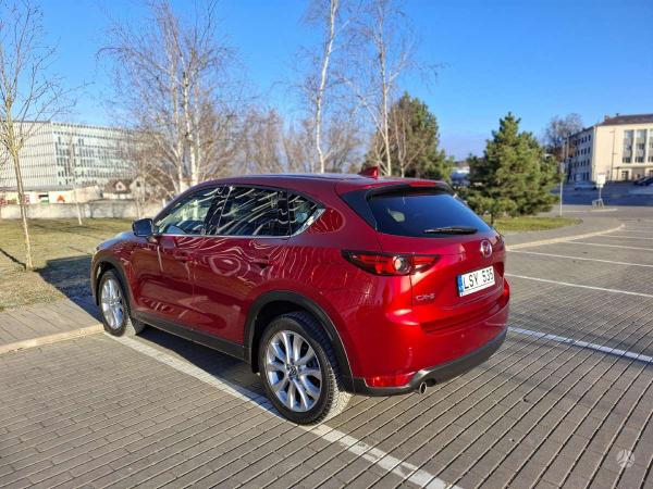 Sarkans Mazda CX-5 2021 Viļņa, ar dzinēja tilpumu 2.00 L un nobraukumu 86 tūkst. km par 20990 €, foto 4 vietnē AUTOMOTO.COM.LV
