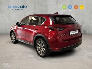 Red Mazda CX-5 2021 in Vilnius, with an engine capacity of 2.00 L and mileage of 47 thousand km for 24500 €, photo 4 on AUTOMOTO.COM.LV