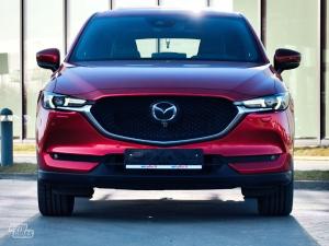 Red Mazda CX-5 2021 in Siauliai, with an engine capacity of 2.00 L and mileage of 228 thousand km for 17950 €, photo 3 on AUTOMOTO.COM.LV