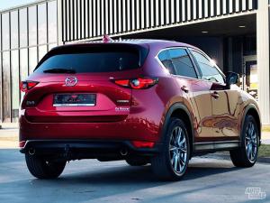 Red Mazda CX-5 2021 in Siauliai, with an engine capacity of 2.00 L and mileage of 228 thousand km for 17950 €, photo 9 on AUTOMOTO.COM.LV