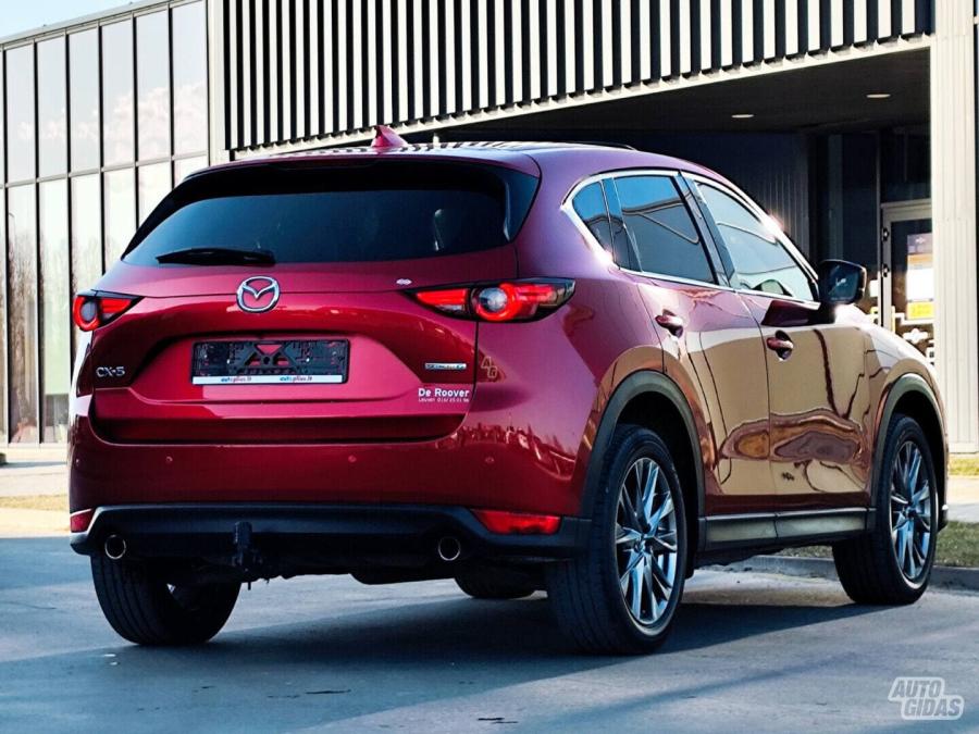 Red Mazda CX-5 2021 in Siauliai, with an engine capacity of 2.00 L and mileage of 228 thousand km for 17950 €, photo 9 on AUTOMOTO.COM.LV