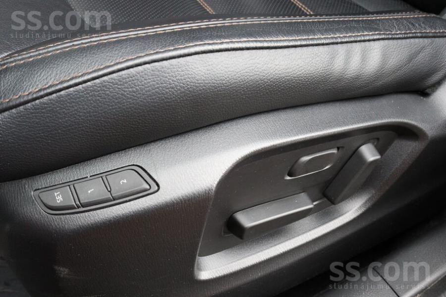 Sarkans Mazda CX-5 2021 Rīga, ar dzinēja tilpumu 2.00 L un nobraukumu 62 tūkst. km par 22490 €, foto 21 vietnē AUTOMOTO.COM.LV
