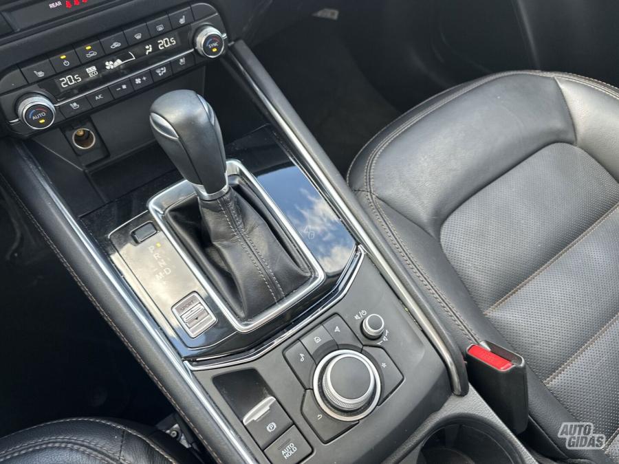 Red Mazda CX-5 2021 in Klaipeda, with an engine capacity of 2.50 L and mileage of 109 thousand km for 23500 €, photo 17 on AUTOMOTO.COM.LV