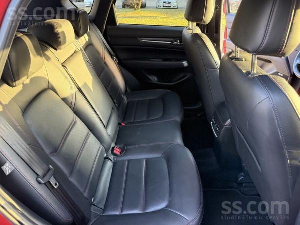 Красный Мазда СХ-5 2022 в Рига, объемом двигателя 2.50 л и пробегом 77 тыс. км за 26500 €, фото 3 на AUTOMOTO.COM.LV