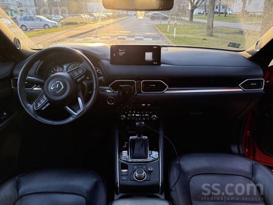 Sarkans Mazda CX-5 2022 Rīga, ar dzinēja tilpumu 2.50 L un nobraukumu 77 tūkst. km par 26500 €, foto 7 vietnē AUTOMOTO.COM.LV