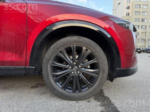 Red Mazda CX-5 2022 in Riga, with an engine capacity of 2.50 L and mileage of 77 thousand km for 26500 €, photo 8 on AUTOMOTO.COM.LV