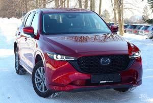 Red Mazda CX-5 2024 in Petrikaiciai, with an engine capacity of 2.50 L and mileage of 28 thousand km for 22999 €, photo 8 on AUTOMOTO.COM.LV
