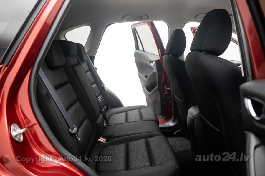 Sarkans Mazda CX-5 2012 Tallina, ar dzinēja tilpumu 2.20 L un nobraukumu 181 tūkst. km par 6999 €, foto 10 vietnē AUTOMOTO.COM.LV