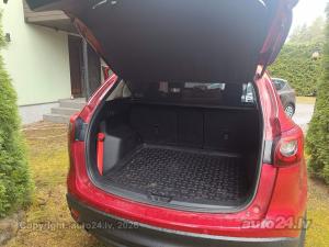 Red Mazda CX-5 2015 in Tallinn, with an engine capacity of 2.20 L and mileage of 190 thousand km for 11000 €, photo 8 on AUTOMOTO.COM.LV