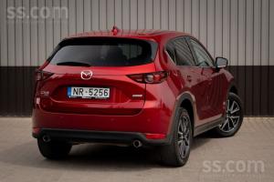 Red Mazda CX-5 2017 in Talsi, with an engine capacity of 2.20 L and mileage of 158 thousand km for 17950 €, photo 8 on AUTOMOTO.COM.LV