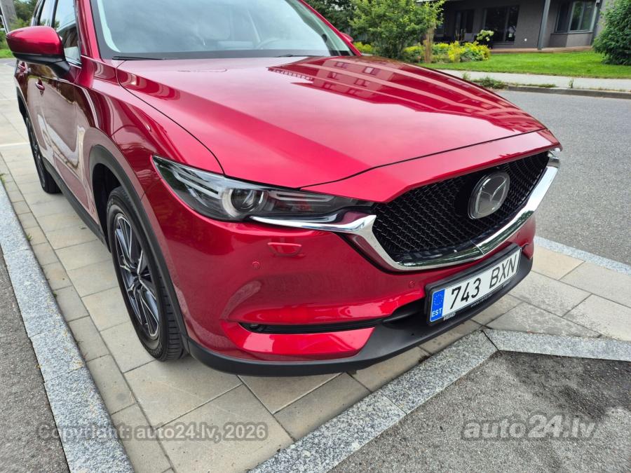 Sarkans Mazda CX-5 2018 Tallina, ar dzinēja tilpumu 2.00 L un nobraukumu 119 tūkst. km par 19000 €, foto 5 vietnē AUTOMOTO.COM.LV