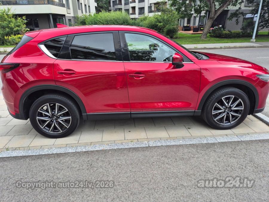 Sarkans Mazda CX-5 2018 Tallina, ar dzinēja tilpumu 2.00 L un nobraukumu 119 tūkst. km par 19000 €, foto 7 vietnē AUTOMOTO.COM.LV