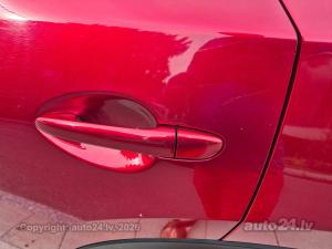 Sarkans Mazda CX-5 2018 Tallina, ar dzinēja tilpumu 2.00 L un nobraukumu 119 tūkst. km par 19000 €, foto 15 vietnē AUTOMOTO.COM.LV