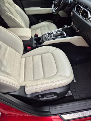 Sarkans Mazda CX-5 2018 Tallina, ar dzinēja tilpumu 2.00 L un nobraukumu 119 tūkst. km par 19000 €, foto 19 vietnē AUTOMOTO.COM.LV