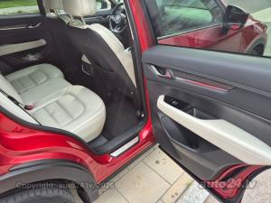 Sarkans Mazda CX-5 2018 Tallina, ar dzinēja tilpumu 2.00 L un nobraukumu 119 tūkst. km par 19000 €, foto 22 vietnē AUTOMOTO.COM.LV