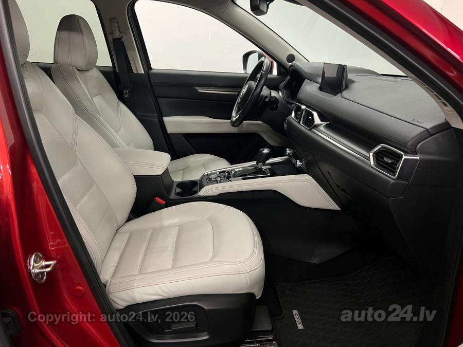 Red Mazda CX-5 2020 in Parnu, with an engine capacity of 2.50 L and mileage of 39 thousand km for 24990 €, photo 28 on AUTOMOTO.COM.LV