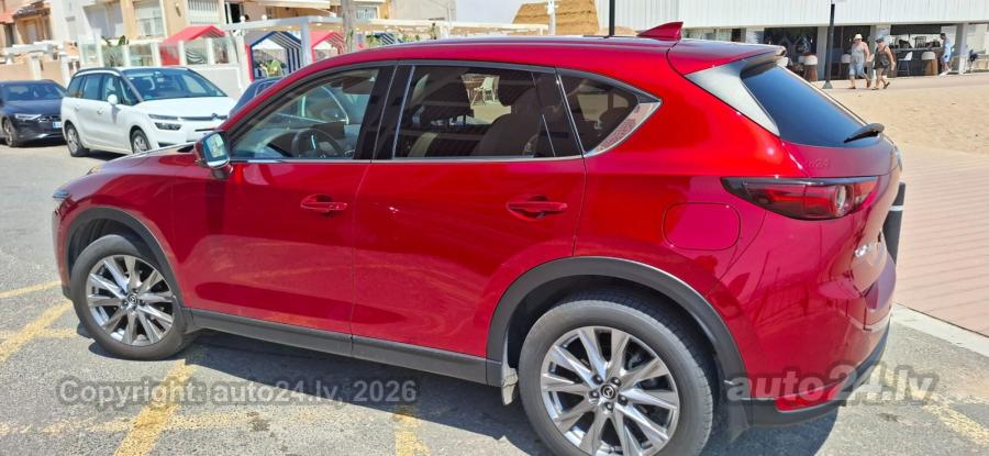 Red Mazda CX-5 2021 in Tallinn, with an engine capacity of 2.00 L and mileage of 40 thousand km for 22900 €, photo 30 on AUTOMOTO.COM.LV