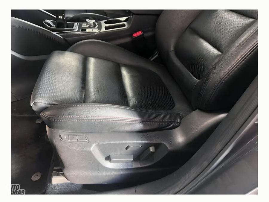 Mazda CX-5 2017 in Silale, with an engine capacity of 2.20 L and mileage of 173 thousand km for 11000 €, photo 8 on AUTOMOTO.COM.LV