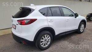 White Mazda CX-5 2012 in Ogre, with an engine capacity of 2.20 L and mileage of 233 thousand km for 6950 €, photo 2 on AUTOMOTO.COM.LV