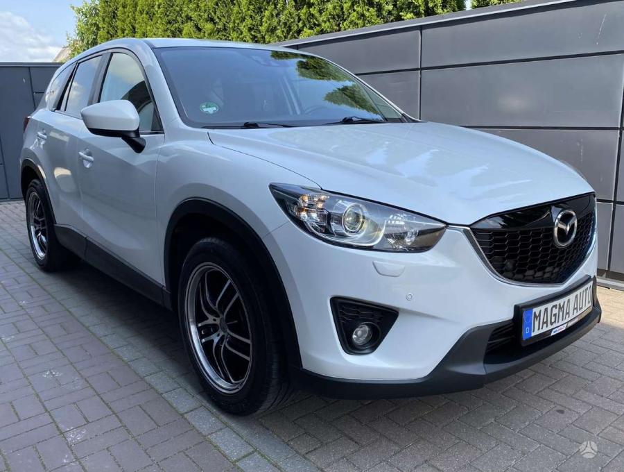 White Mazda CX-5 2012 in Marijampole, with an engine capacity of 2.19 L and mileage of 148 thousand km for 8850 €, photo 10 on AUTOMOTO.COM.LV