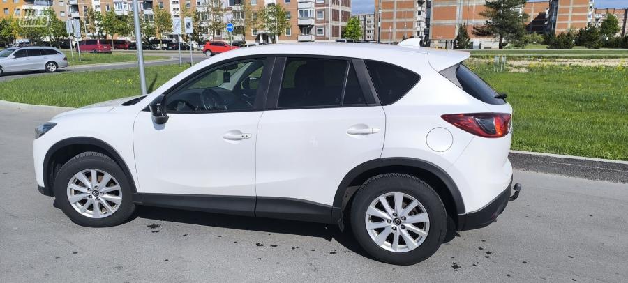 White Mazda CX-5 2012 in Gargzdai, with an engine capacity of 2.20 L and mileage of 203 thousand km for 6900 €, photo 7 on AUTOMOTO.COM.LV