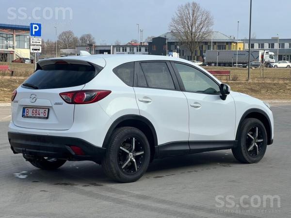 White Mazda CX-5 2012 in Rezekne, with an engine capacity of 2.20 L and mileage of 0 thousand km for 6700 €, photo 4 on AUTOMOTO.COM.LV