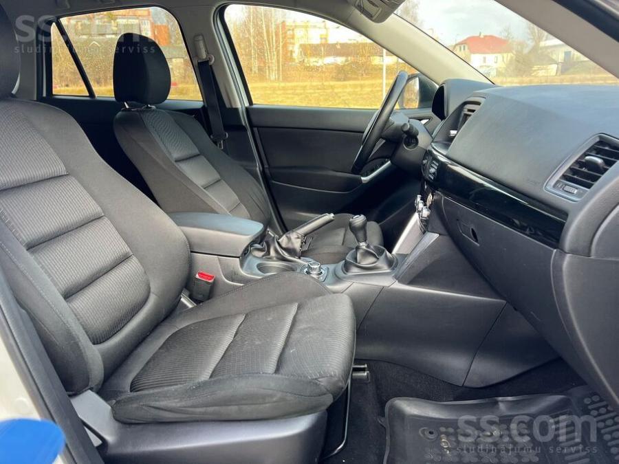 White Mazda CX-5 2012 in Rezekne, with an engine capacity of 2.20 L and mileage of 0 thousand km for 6700 €, photo 13 on AUTOMOTO.COM.LV