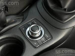 White Mazda CX-5 2012 in Rezekne, with an engine capacity of 2.20 L and mileage of 0 thousand km for 6700 €, photo 15 on AUTOMOTO.COM.LV