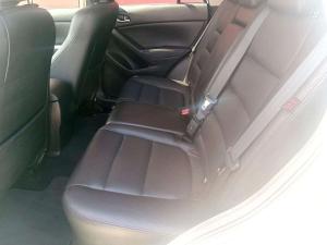 White Mazda CX-5 2012 in Kaunas, with an engine capacity of 2.19 L and mileage of 209 thousand km for 6199 €, photo 13 on AUTOMOTO.COM.LV