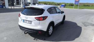 White Mazda CX-5 2012 in Gargzdai, with an engine capacity of 2.19 L and mileage of 204 thousand km for 7000 €, photo 5 on AUTOMOTO.COM.LV