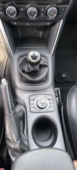 White Mazda CX-5 2012 in Gargzdai, with an engine capacity of 2.19 L and mileage of 204 thousand km for 7000 €, photo 16 on AUTOMOTO.COM.LV
