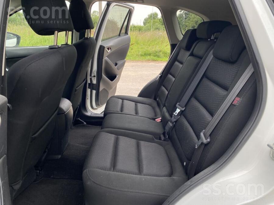 Balts Mazda CX-5 2012 Ogre, ar dzinēja tilpumu 2.20 L un nobraukumu 168 tūkst. km par 6690 €, foto 14 vietnē AUTOMOTO.COM.LV