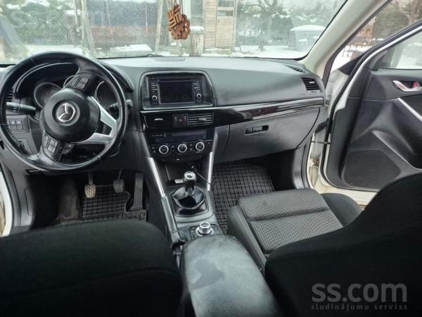 White Mazda CX-5 2013 in Liepaja, with an engine capacity of 2.20 L and mileage of 203 thousand km for 6150 €, photo 3 on AUTOMOTO.COM.LV