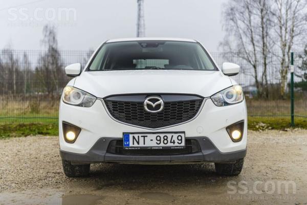 Balts Mazda CX-5 2013 Rīga, ar dzinēja tilpumu 2.20 L un nobraukumu 273 tūkst. km par 6890 €, foto 2 vietnē AUTOMOTO.COM.LV