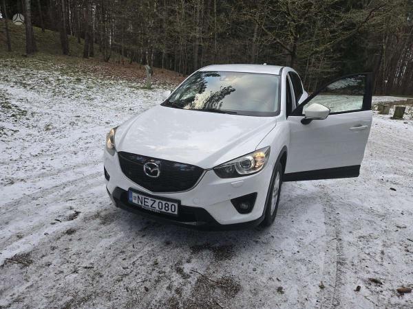 Balts Mazda CX-5 2013 Raseiniai, ar dzinēja tilpumu 2.19 L un nobraukumu 19 tūkst. km par 3700 €, foto 3 vietnē AUTOMOTO.COM.LV