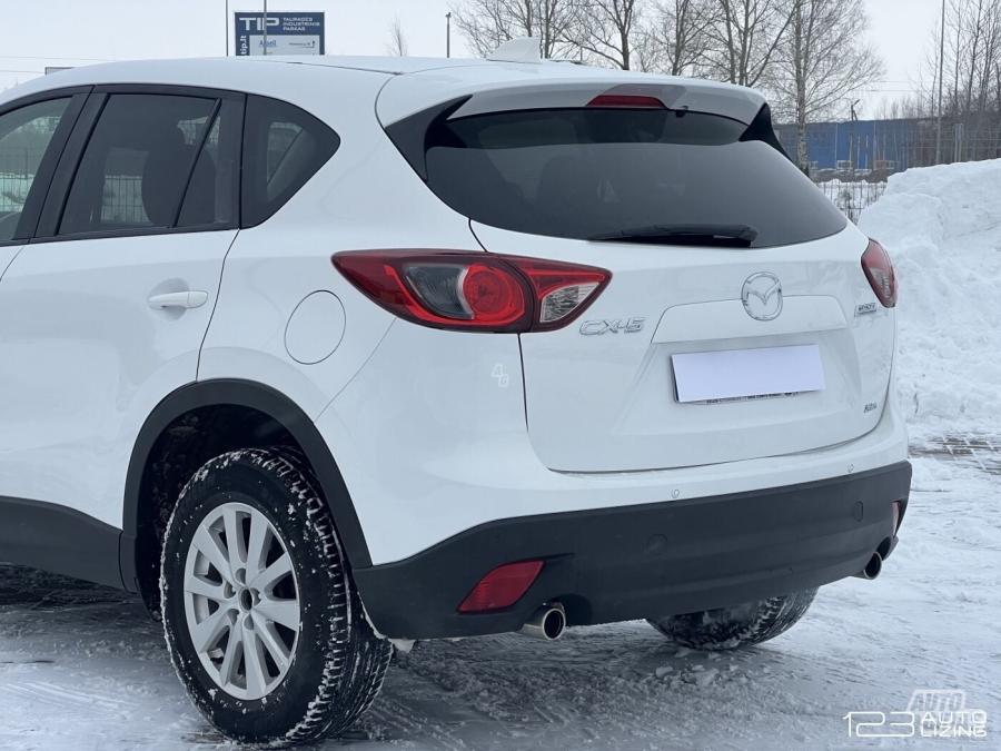 White Mazda CX-5 2013 in Taurage, with an engine capacity of 2.20 L and mileage of 228 thousand km for 6200 €, photo 9 on AUTOMOTO.COM.LV