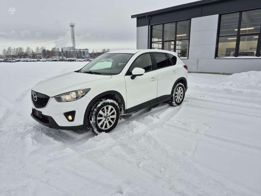 White Mazda CX-5 2013 in Panevezys, with an engine capacity of 2.19 L and mileage of 170 thousand km for 5200 €, photo 2 on AUTOMOTO.COM.LV