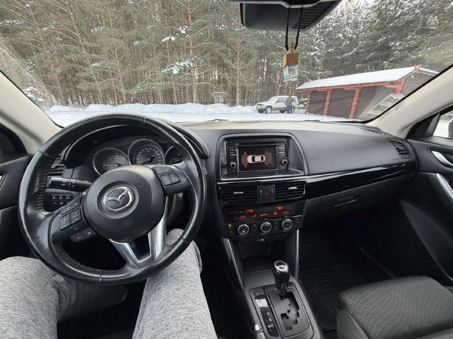 White Mazda CX-5 2013 in Alytus, with an engine capacity of 2.19 L and mileage of 192 thousand km for 6200 €, photo 15 on AUTOMOTO.COM.LV