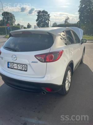 Balts Mazda CX-5 2013 Daugavpils, ar dzinēja tilpumu 2.20 L un nobraukumu 300 tūkst. km par 8000 €, foto 2 vietnē AUTOMOTO.COM.LV