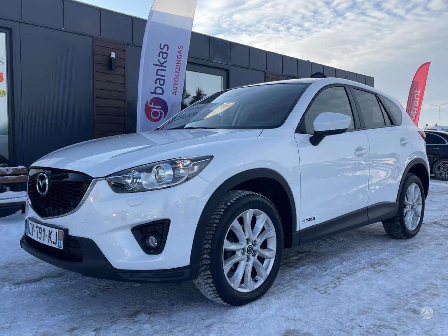 White Mazda CX-5 2013 in Taurage, with an engine capacity of 2.19 L and mileage of 127 thousand km for 7500 €, photo 1 on AUTOMOTO.COM.LV