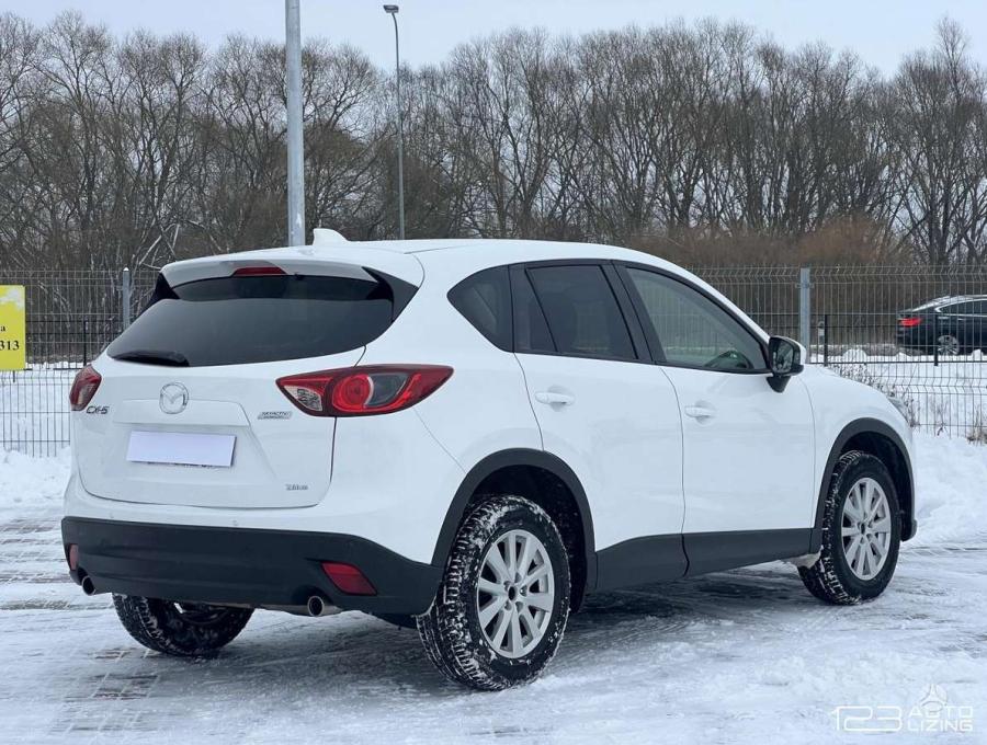 Balts Mazda CX-5 2013 Tauragė, ar dzinēja tilpumu 2.20 L un nobraukumu 228 tūkst. km par 5700 €, foto 6 vietnē AUTOMOTO.COM.LV