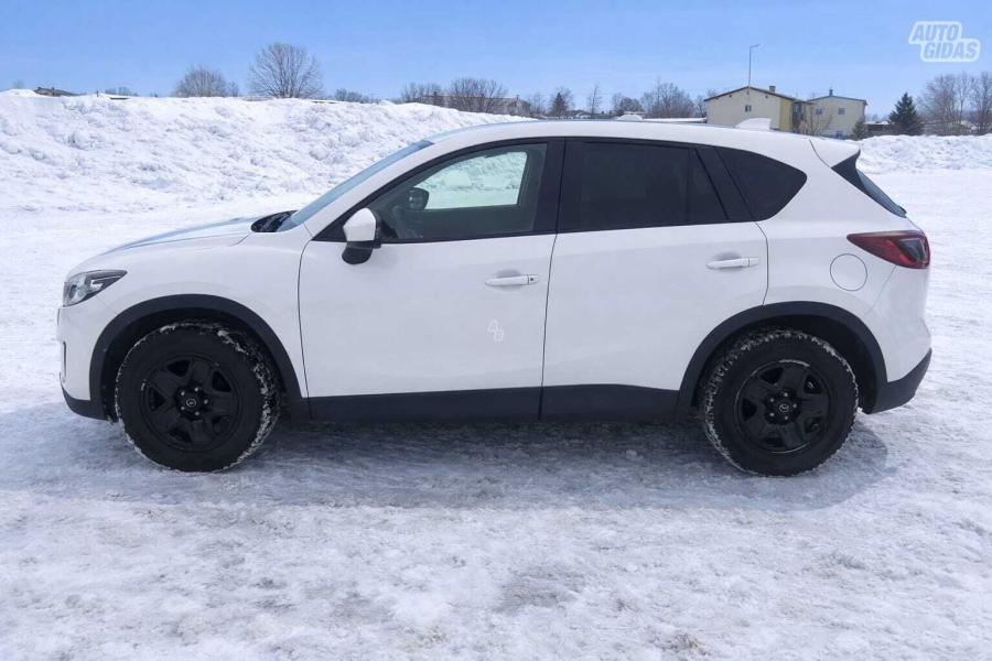 White Mazda CX-5 2013 in Siauliai, with an engine capacity of 2.20 L and mileage of 182 thousand km for 6600 €, photo 8 on AUTOMOTO.COM.LV