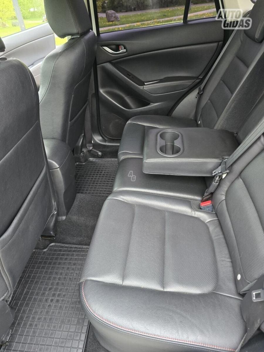 Balts Mazda CX-5 2013 Panevēža, ar dzinēja tilpumu 2.20 L un nobraukumu 273 tūkst. km par 7500 €, foto 16 vietnē AUTOMOTO.COM.LV