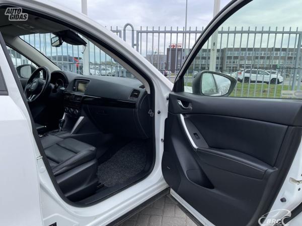 White Mazda CX-5 2013 in Avizieniai, with an engine capacity of 2.20 L and mileage of 224 thousand km for 6900 €, photo 3 on AUTOMOTO.COM.LV
