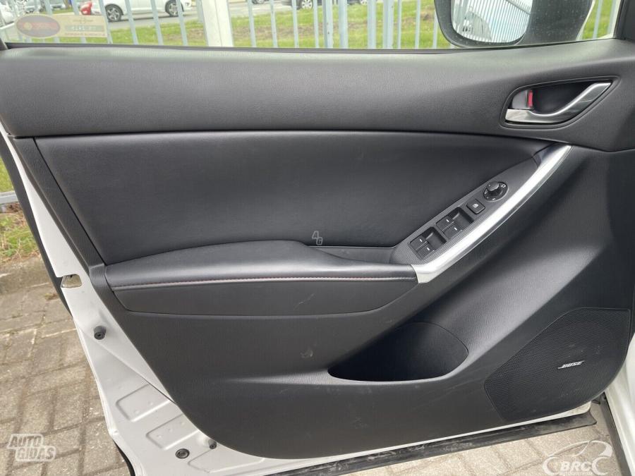 White Mazda CX-5 2013 in Avizieniai, with an engine capacity of 2.20 L and mileage of 224 thousand km for 6900 €, photo 16 on AUTOMOTO.COM.LV